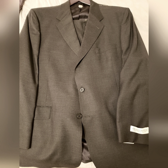 Austin Reed | Suits & Blazers | Nwt Austin Reed Charcoal Suit Men 46 ...